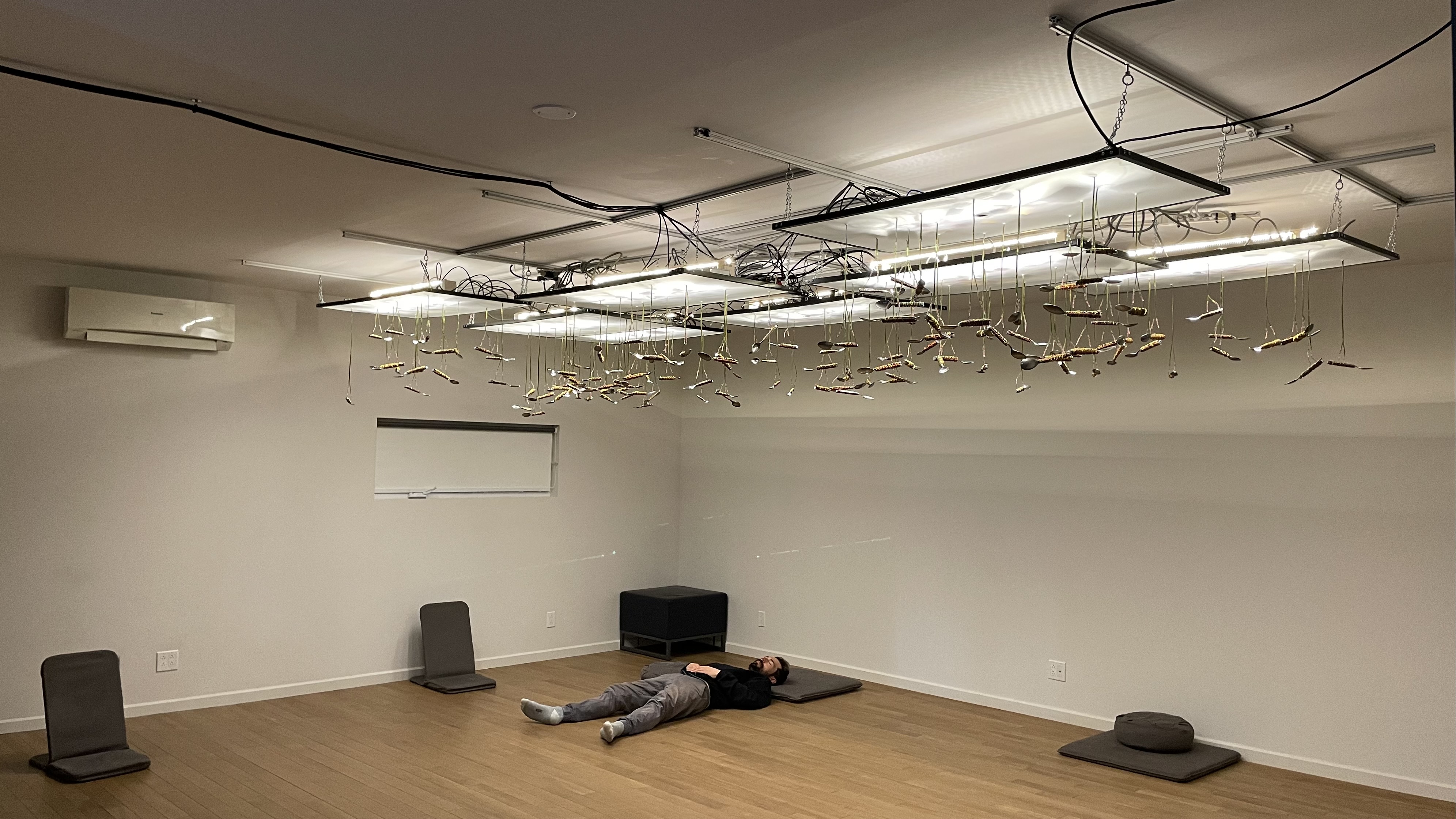 Point de suspension – Nady Larchet